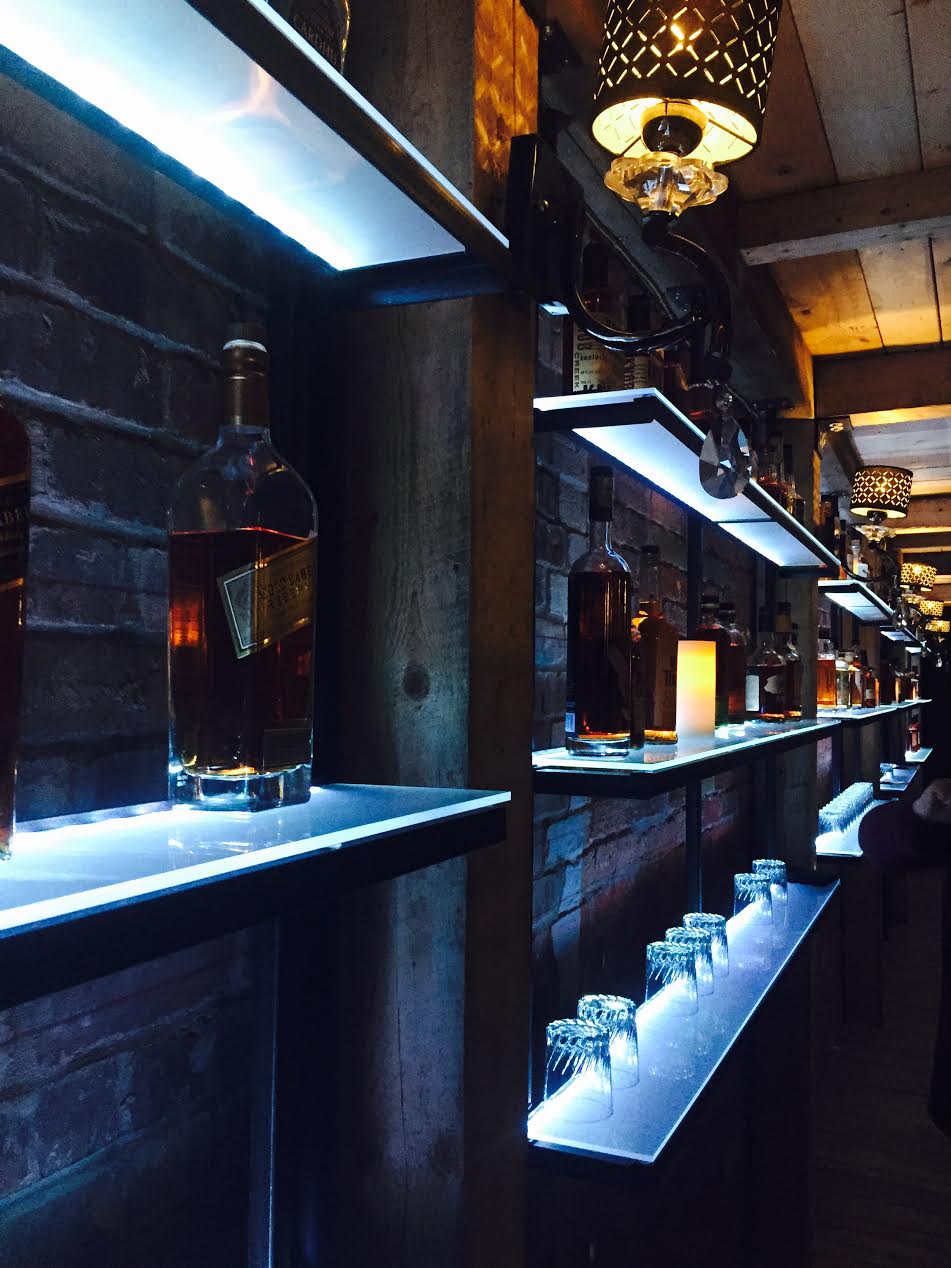 Toronto – Canadian Club Lounge (CC Lounge) - Architecture Experience Inc.